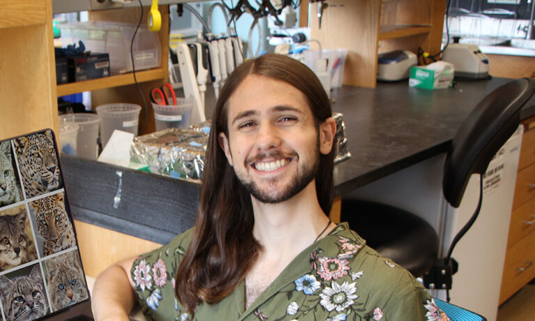 Graduate Student Spotlight: Julius Tabin (Elya Lab) - Harvard ...